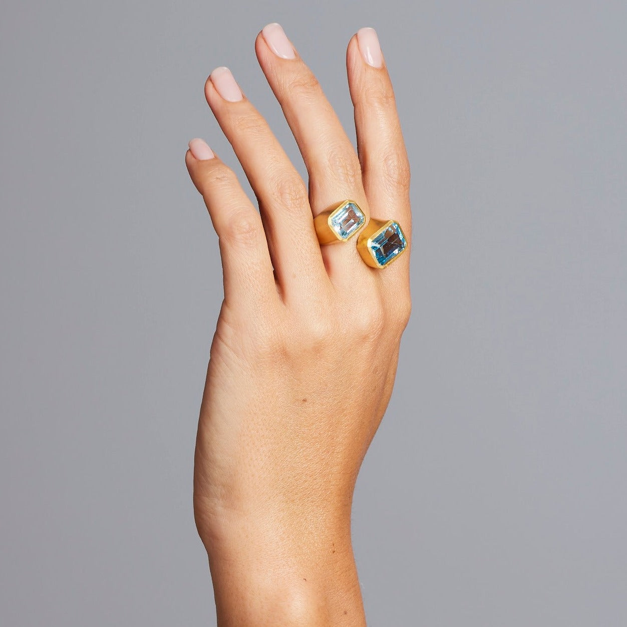 'Corvus' Topaz Ring – BUNDA