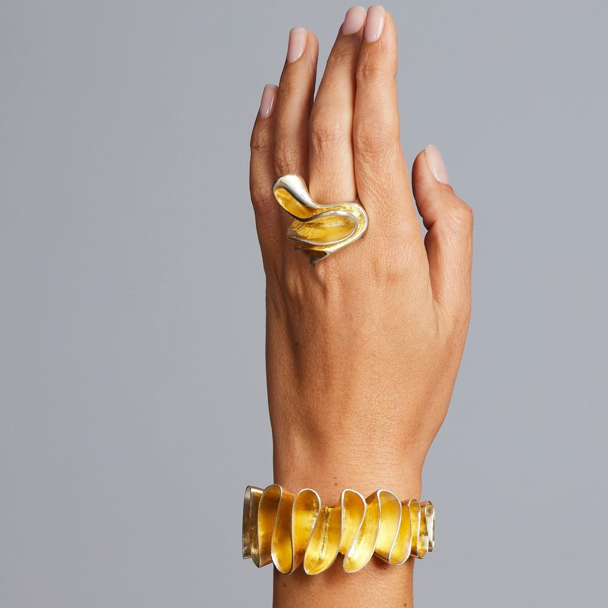 A BUNDA 'Sundance' Ring made in Silver with Gold Features.